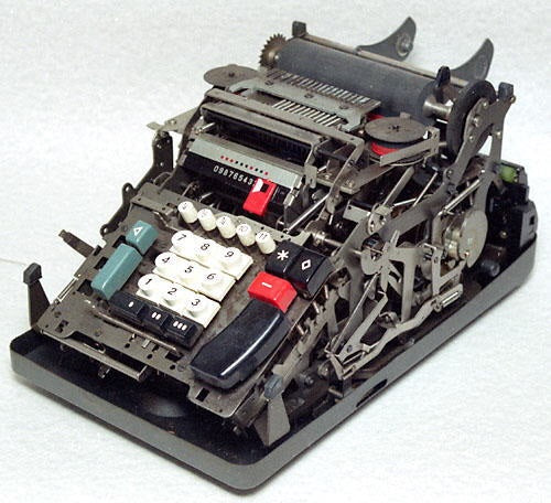 Learn how to use 10 key calculators to save time & increase efficiency